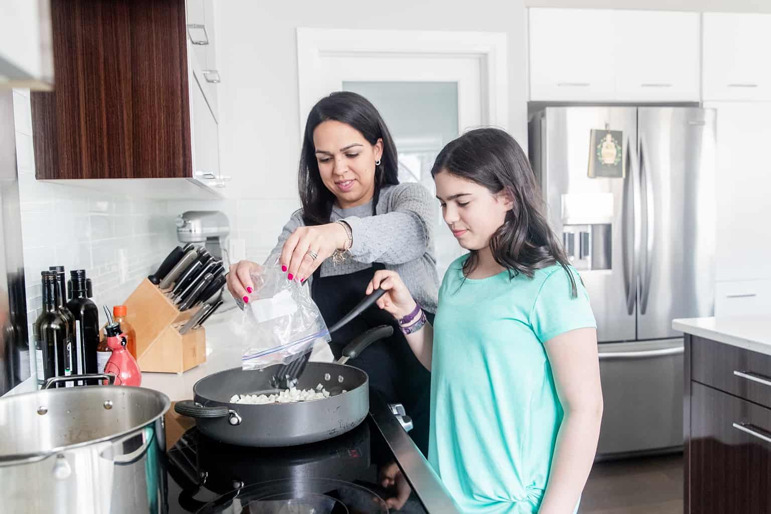 Contact Us - Simply Supper